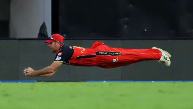 IPL 2021 RCB vs KKR: Dan Christian flies across, snatches stunner to ...