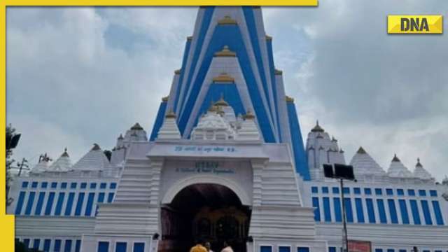 Durga Puja 2022: Massive 136 ft pandal in Lucknow to set world record ...