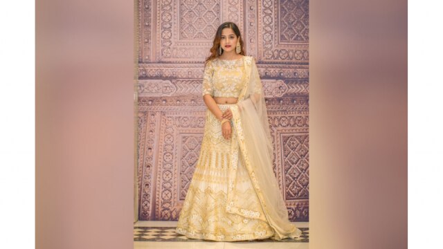 Influencer Sandhya Naidu promotes the idea of supporting local fashion ...