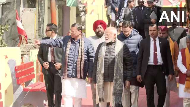 PM Modi moots idea of 'One Nation, One Uniform' for police, tells home ministers 'to give it a ...