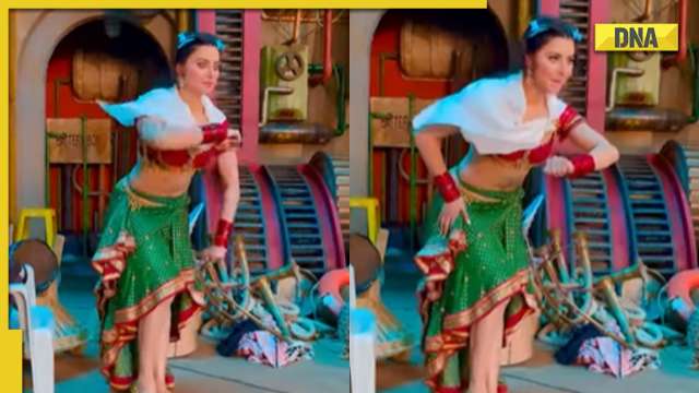 Urvashi Rautela flaunts her sizzling hot moves in Waltair Veerayya song Boss Party, video goes ...
