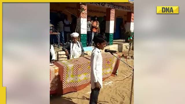Government school boy beautifully sings Arijit Singh's 'Desh Mere' in ...